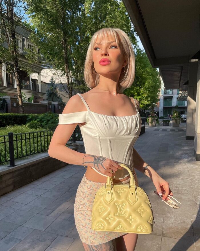 Layna Boo - Height, Weight, Net Worth, Age, Birthday, Wiki - Local 8 Now